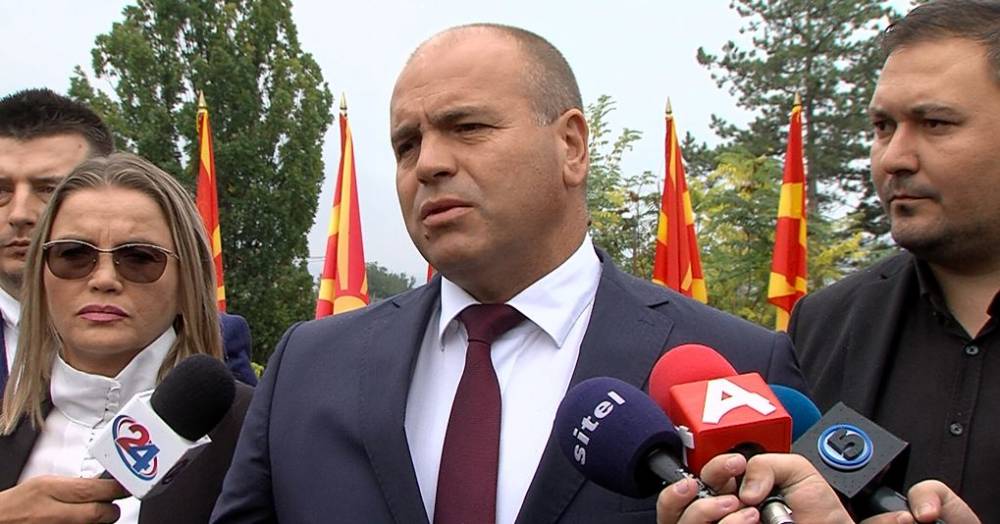 Димитриевски го формира Движењето „Знам за Наша Македонија“ и повика на ...