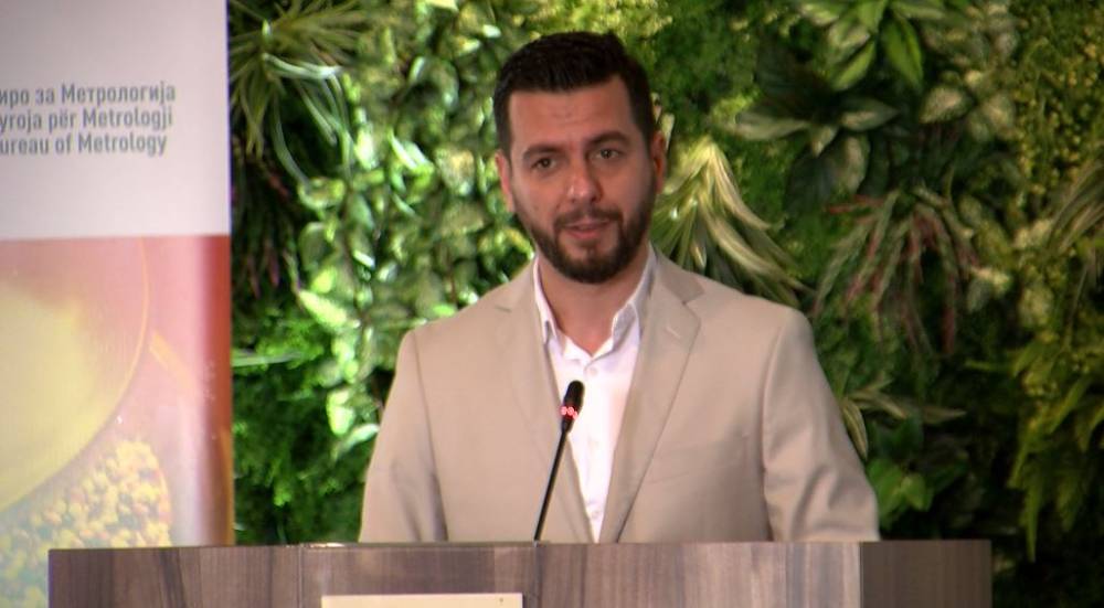 Директорот на бирото за Метрологија мислел дека станува збор за наука ...