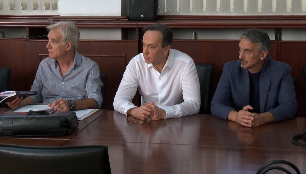 Сашо Мијалков дојде на јавна седница во Апелација за „Титаник 2 ...