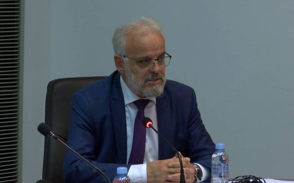 Собранието нема да му го одземе мандатот на пратеникот Талат Џафери ...