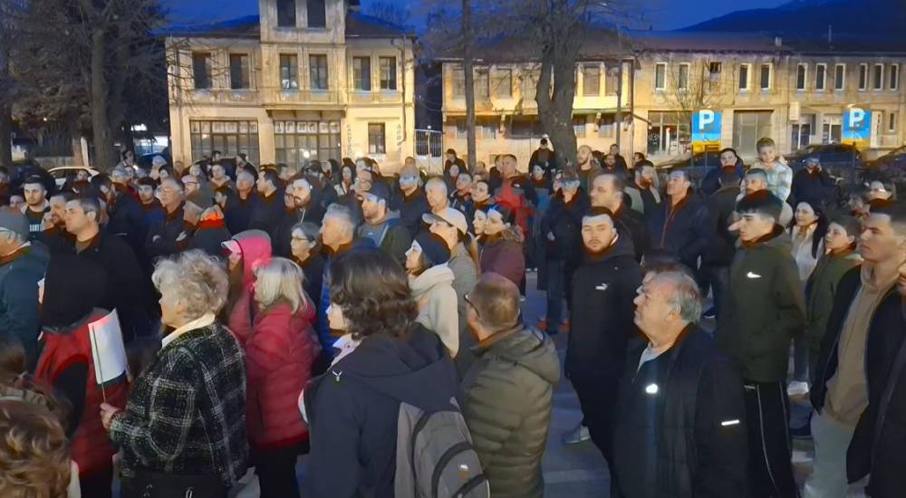 Битолчани на втор протест против изградба на Регионална депонија во ...