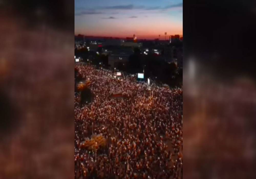 Голем протест на студентите во Нови Сад - telma.com.mk